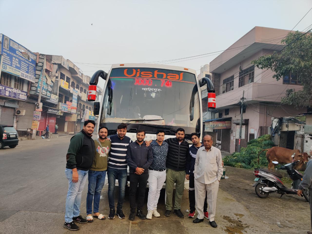 11th Bus Yatra (Khatu Shyam Falgun Nishan Yatra 19.02.2023 ...